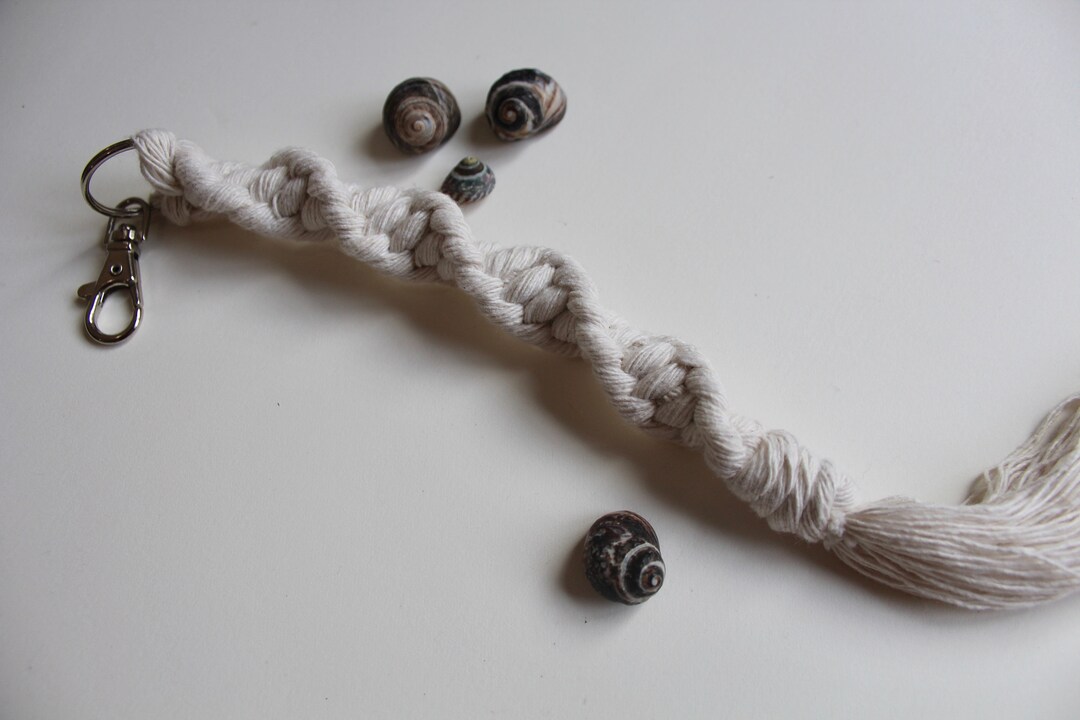 White Twisted Macrame Keyring, Braided Keyring, Boho Keyring - Etsy UK