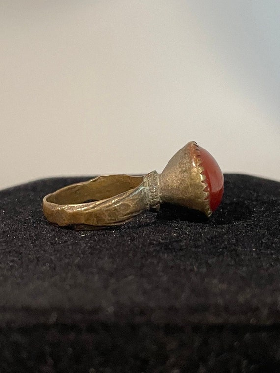 Antique bronze ring with - Gem
