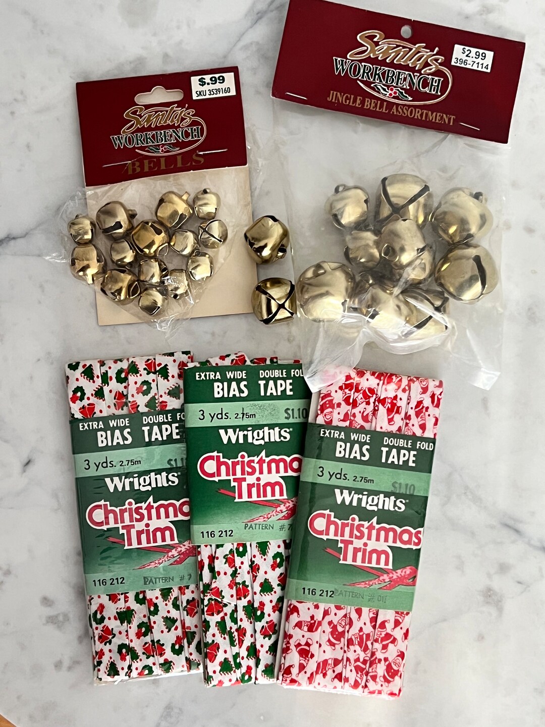 Vintage Christmas Crafting 25 Jingle Bells and Three Packs of Bias Tape ...