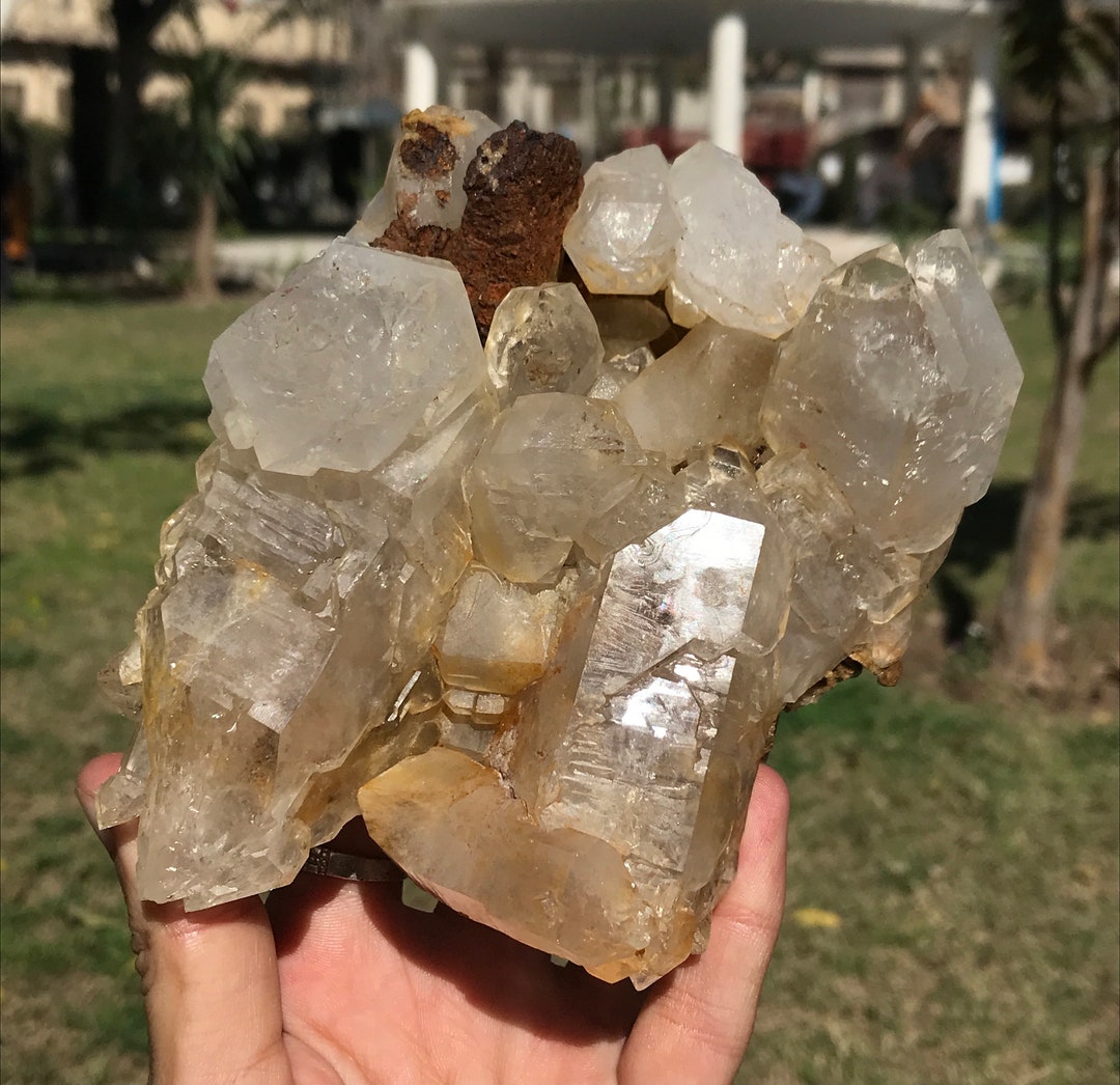 Terminated Clear Lustrous Quartz Cluster Crystals With Albite Specimen ...