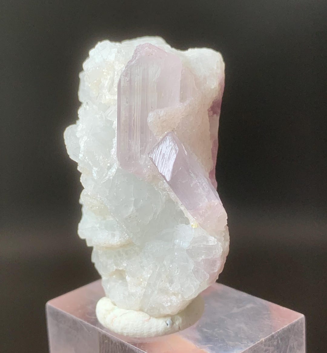 Spodumene Var Pink Kunzite Crystals With Cleavlendite Combine Miniature ...