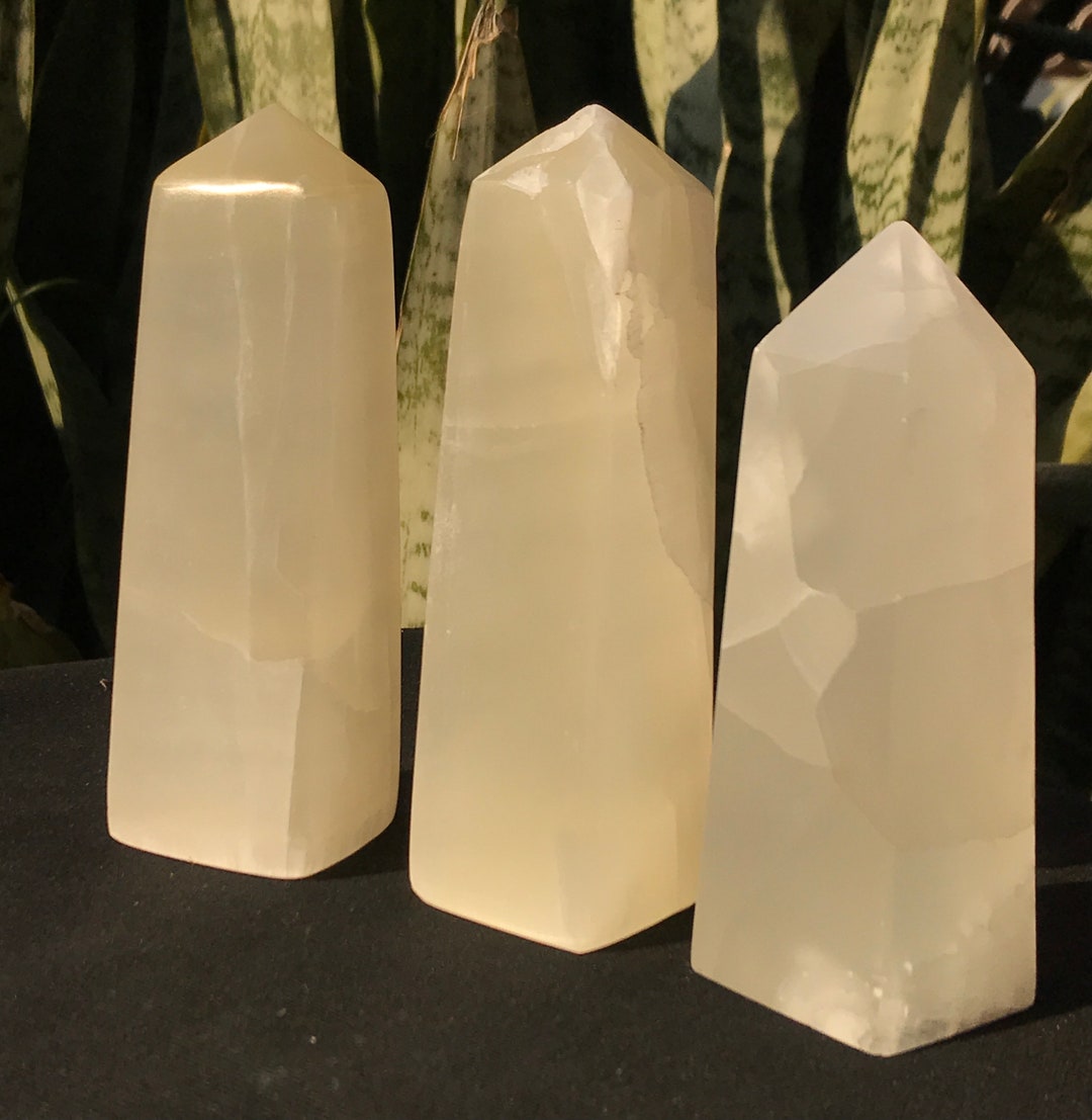 1kg 3 Pieces White Calcite Tower , White Crystal Hand Polish Stone ...