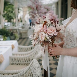 LEAVES WEDDING DRESS Feathers Details Wedding Dress Unique Wedding ...