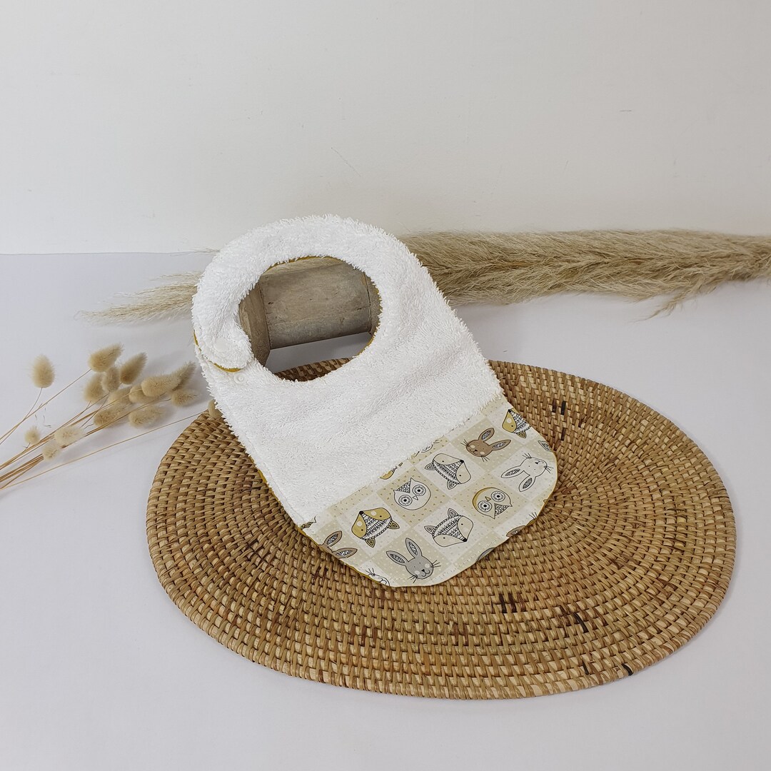 Sponge Bib and a Mustard-coloured Cotton Gauze Lining Camille ...