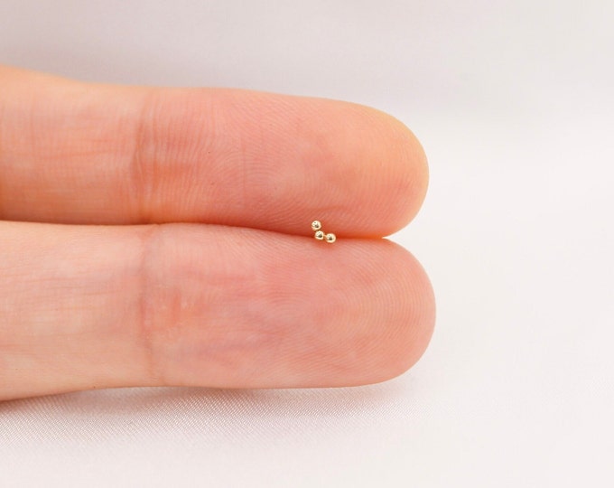 Tiny Nose 14K Gold TRIBEAD Threadless Solid Gold Titanium Post Labret ...