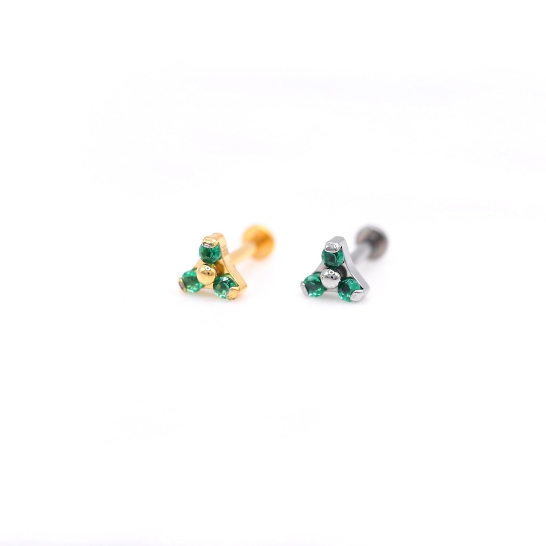 NEW! Emerald Green Tri-gem TITANIUM Threadless Earrings • Nose Stud • Tragus Earrings ...