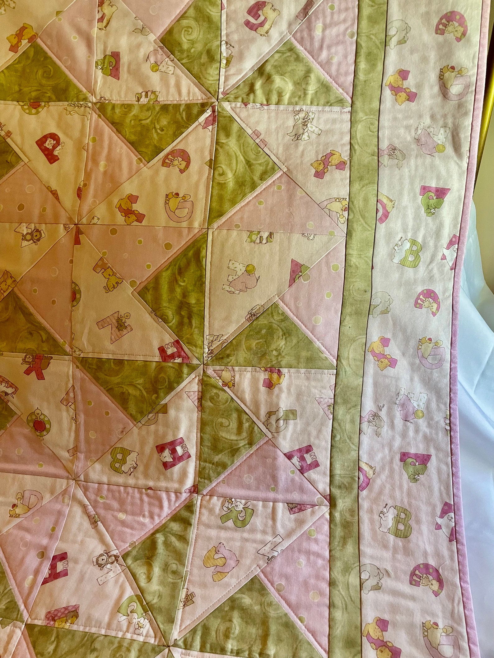 Pinwheel Alphabet Babies- Baby Quilt Features 6 Soft Green Pinwheels ...