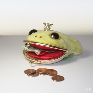 The Frog Prince - Coin Purse Wallet Keychain/bag Charm - Etsy