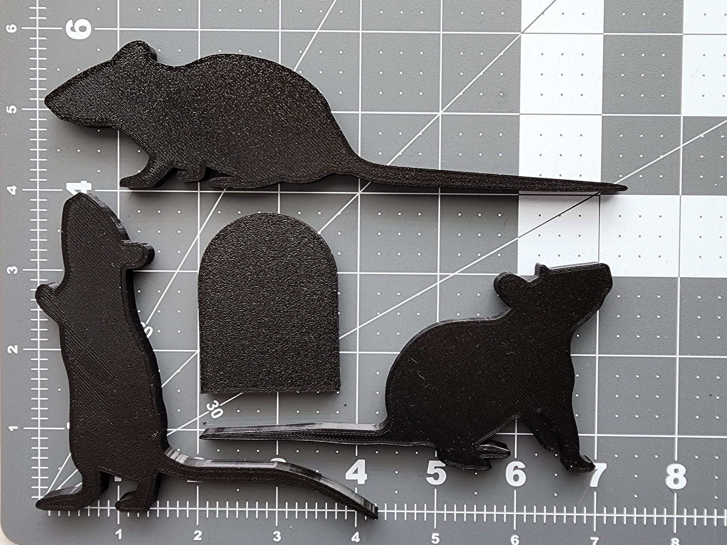 Set of Mice Door Topper | Over the Door Sign | Mouse Sign | Airbnb ...