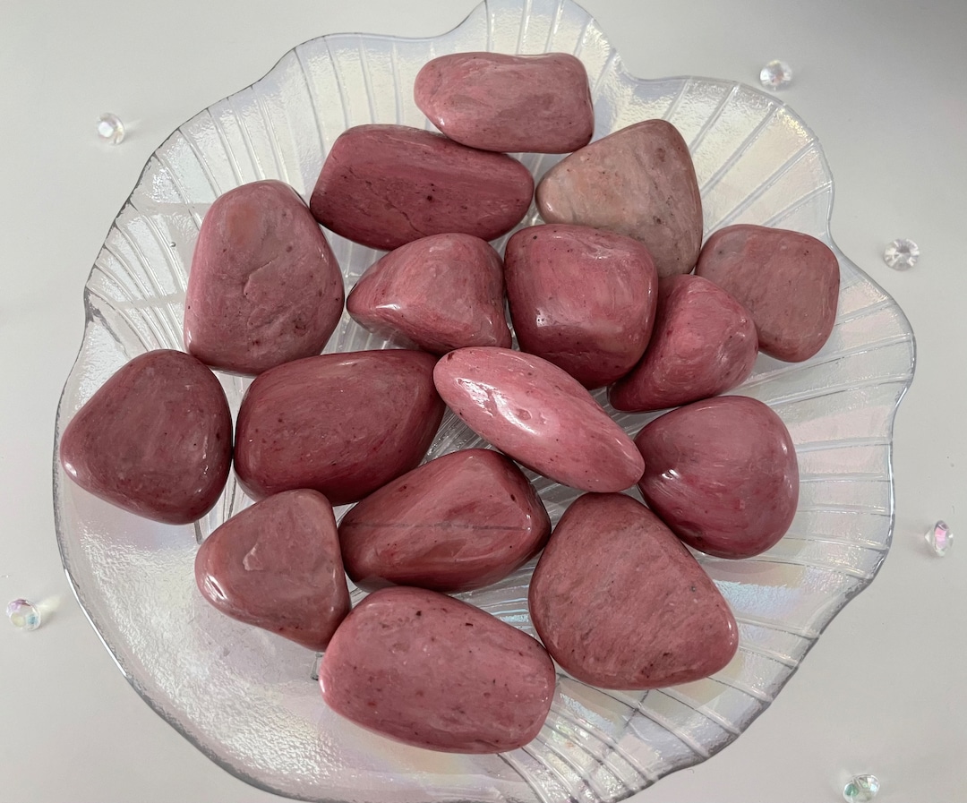 Gorgeous Rare Thulite / Rosaline Tumblestones in Beautiful Shades of ...