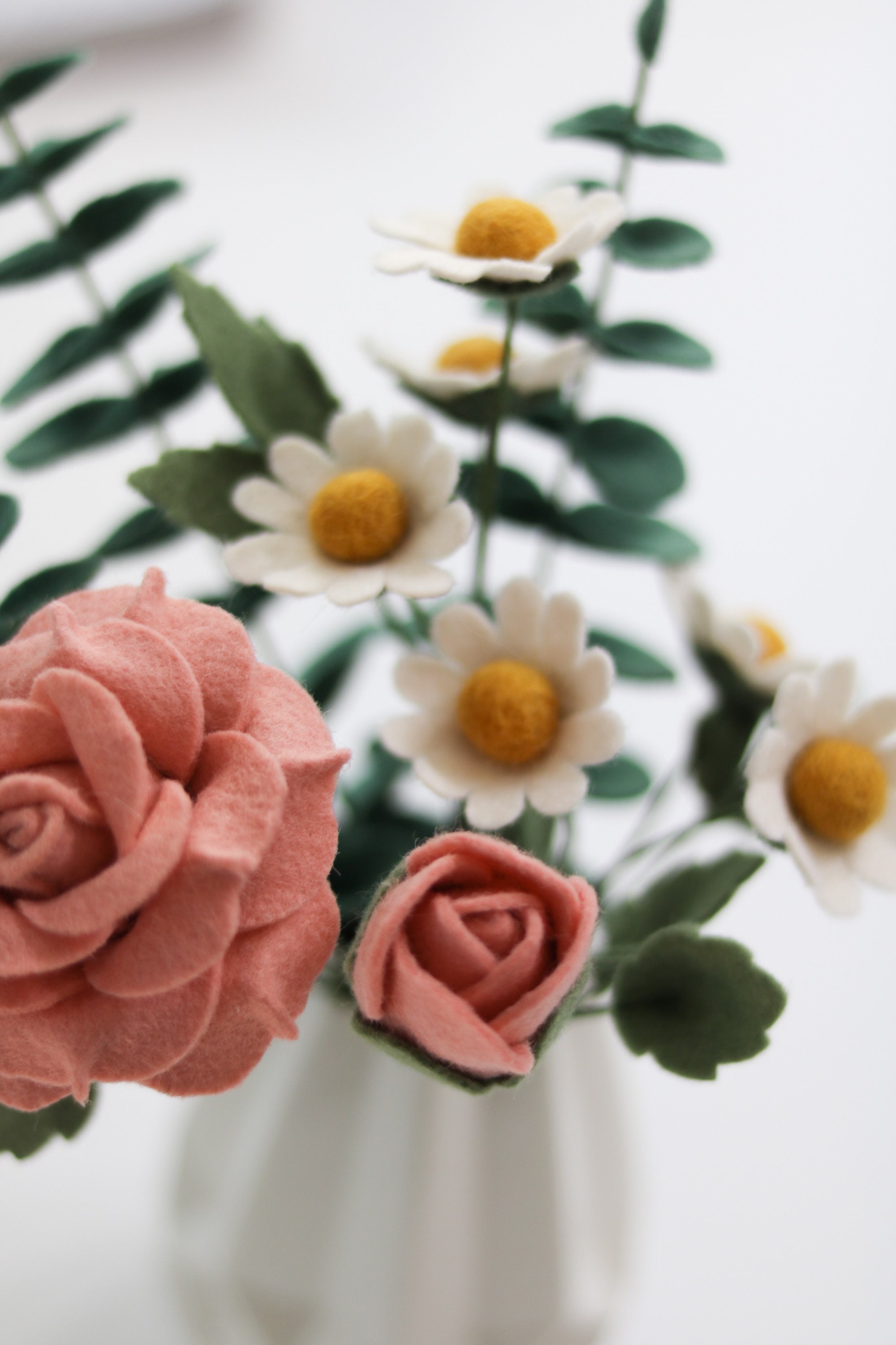 Roses and Daisies Felt Flower Bouquet Floral Gift Home - Etsy
