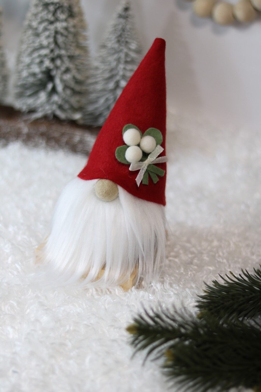 Christmas Gnome | Mistletoe Gnome | Home Decor | Floral Gnome | Gnome ...