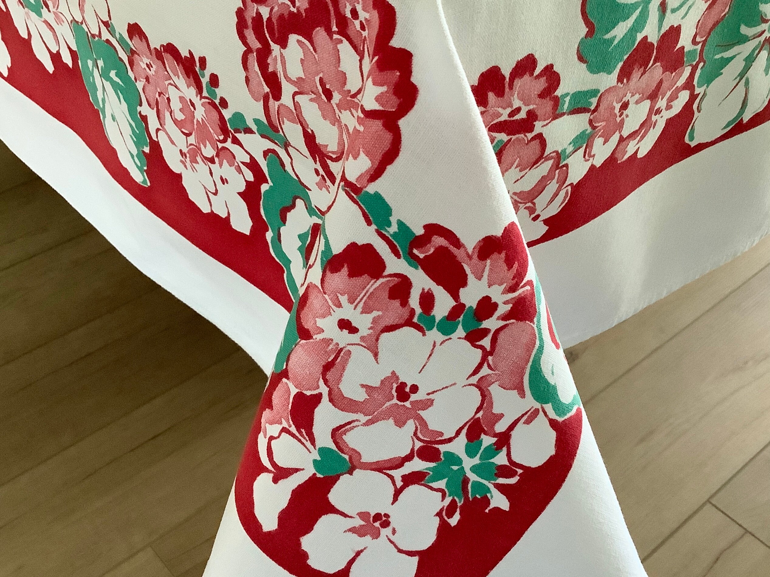 Glorious Rosy Red Geranium Tablecloth Bright Pretty Floral Table Linen ...