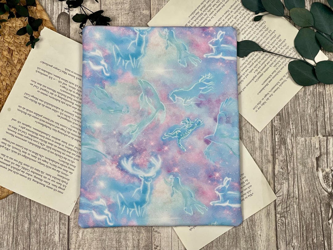 Patronus | Beasts | Wizarding World Booksleeve Book Cover for iPad ...