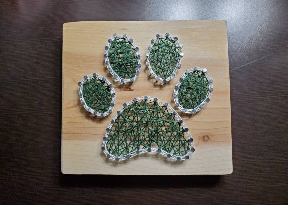 Paw Print String Art - Etsy