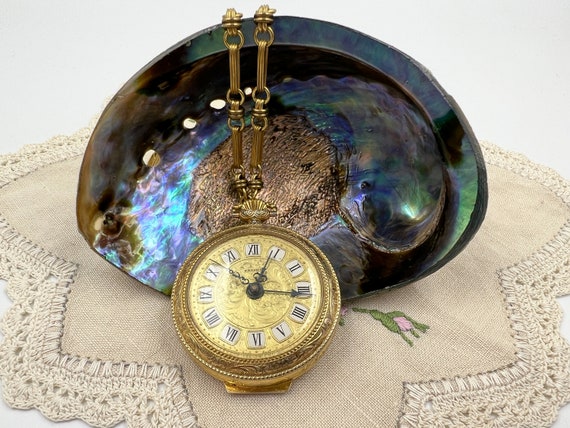 Kramer 17 Jewels Swiss Made Pocket Watch Opens To Bec… - Gem