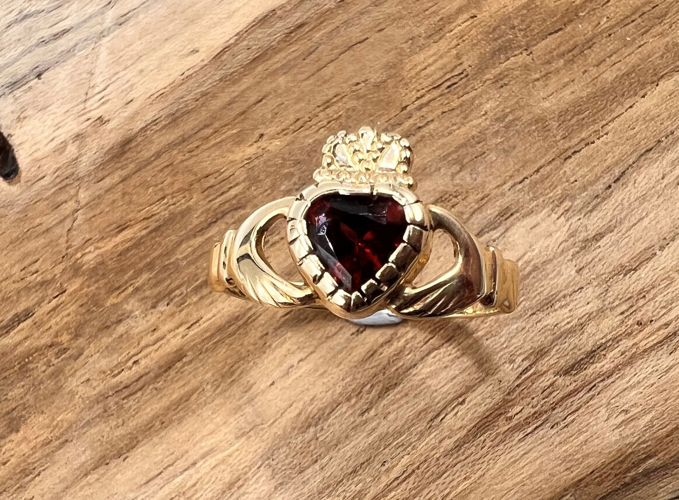 Claddagh Symbol Realistic
