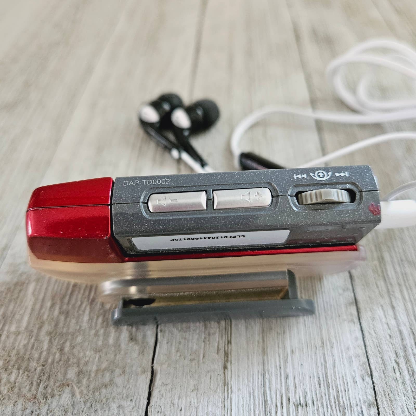 Creative Muvo NX 128MB Red MP3 Music Player With White - Etsy