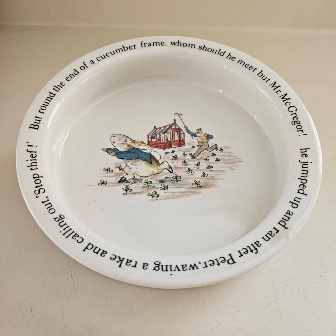 Vintage 6.5x1.25 White Peter Rabbit Bowl. Wedgedwood by Etruria ...