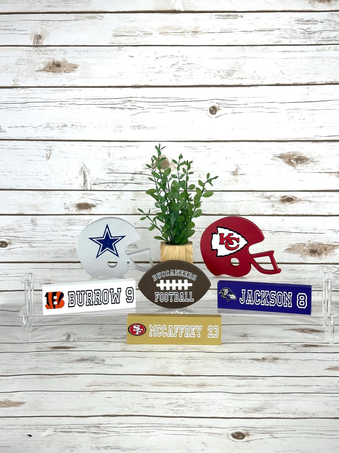 Football Decor, Team Sports, Football Helmet Decor, Team Players Decor ...