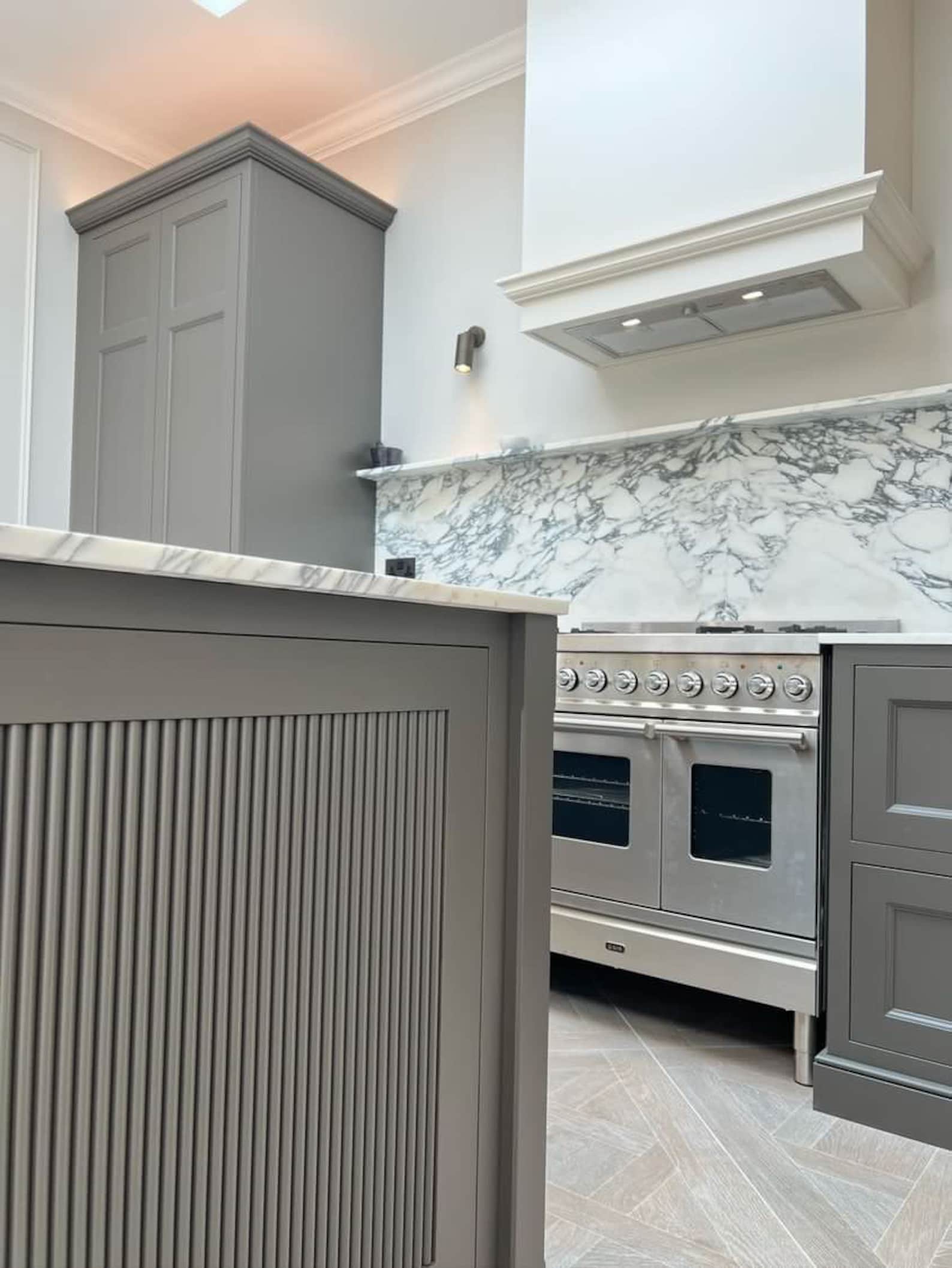 Mini Ribbed Wall Panels: Paintable Decorative Panelling (390mm X 2400mm ...