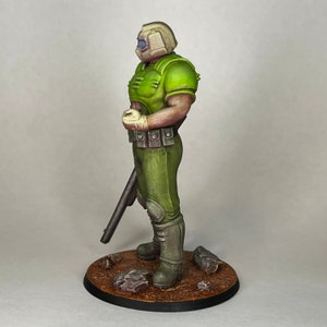 Doom Fan Art Miniature Figure - Doomguy - Resin - Etsy