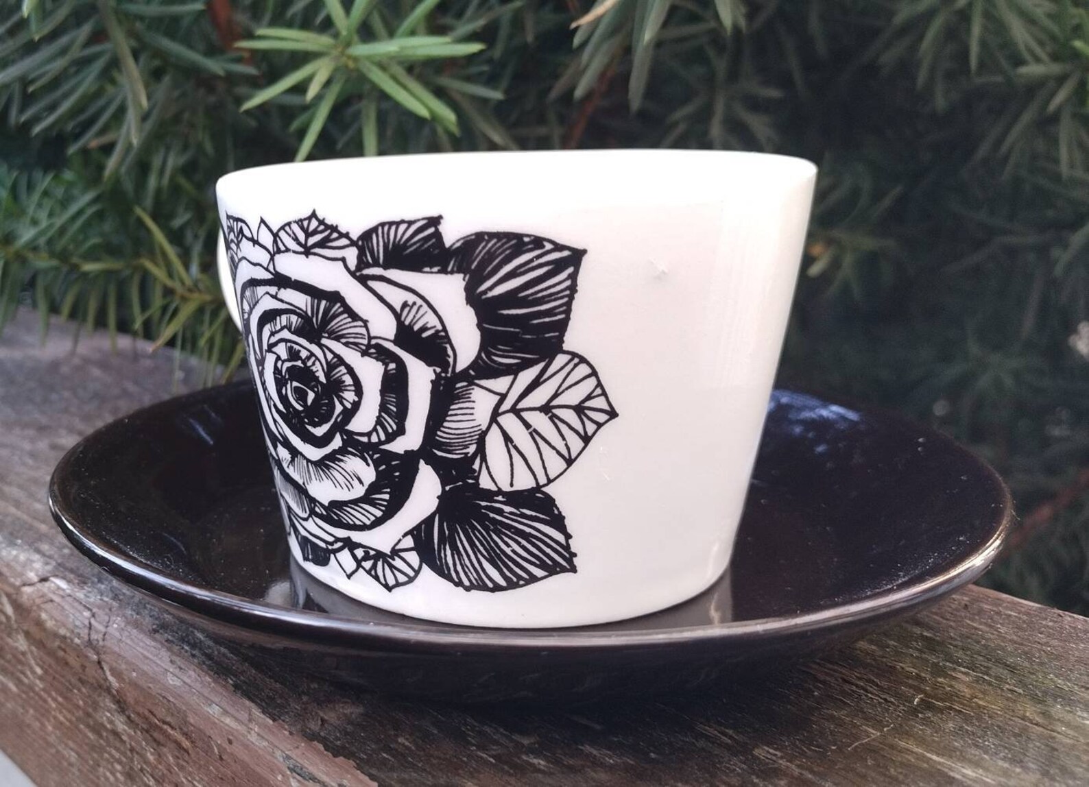 Arabia Musta Ruusu/black Rose Tea Cup and Saucer Esteri Tomula - Etsy