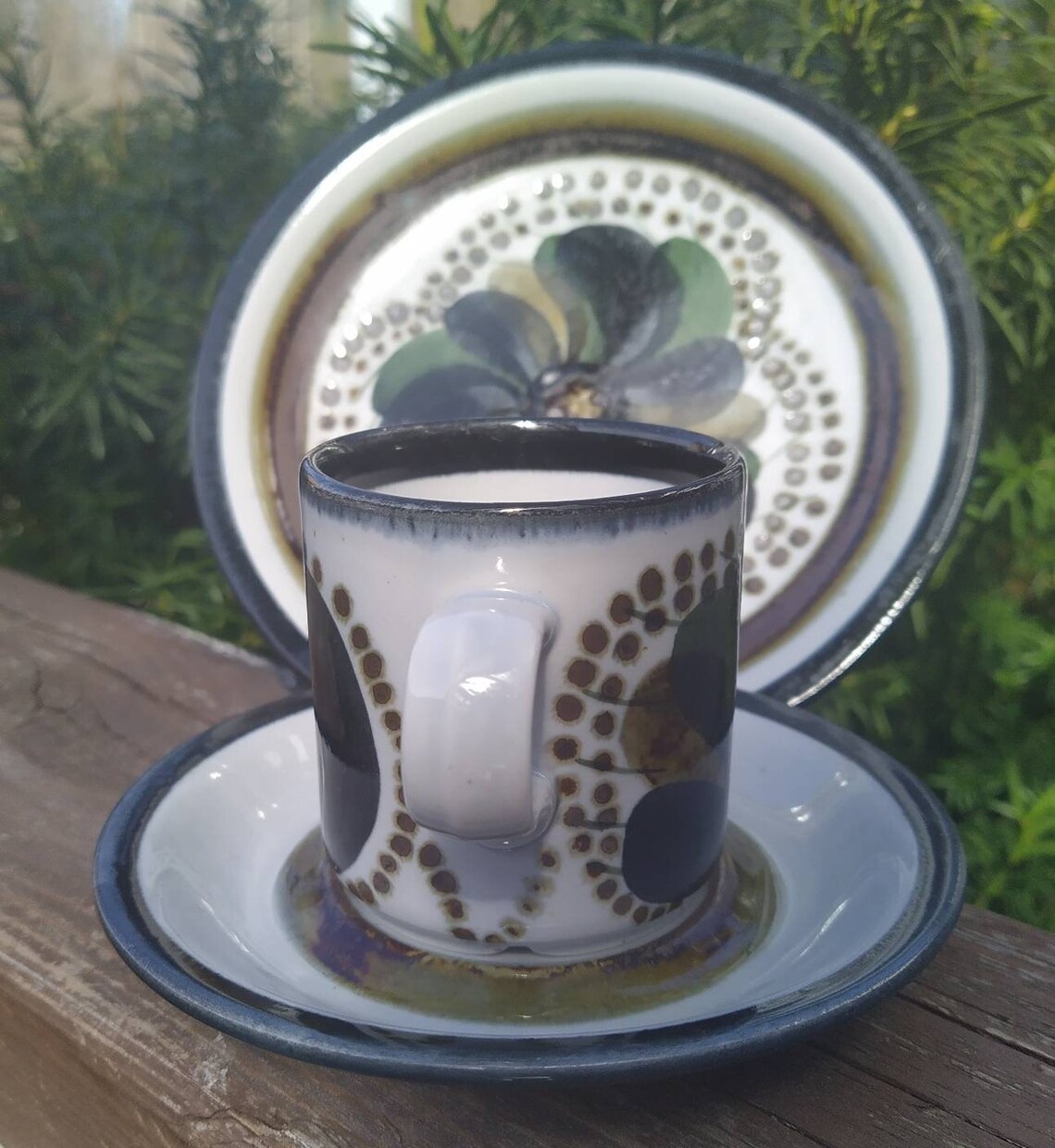 Pentik Lapland Sara Cup and Saucer and Side Plate Anja Winquist Arabia ...