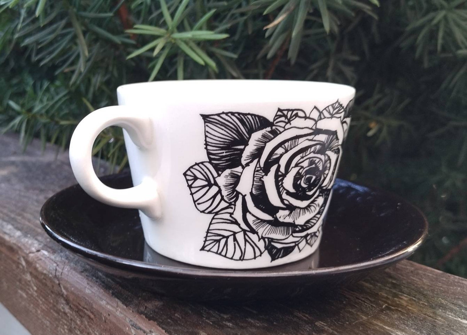 Arabia Musta Ruusu/black Rose Tea Cup and Saucer Esteri Tomula - Etsy