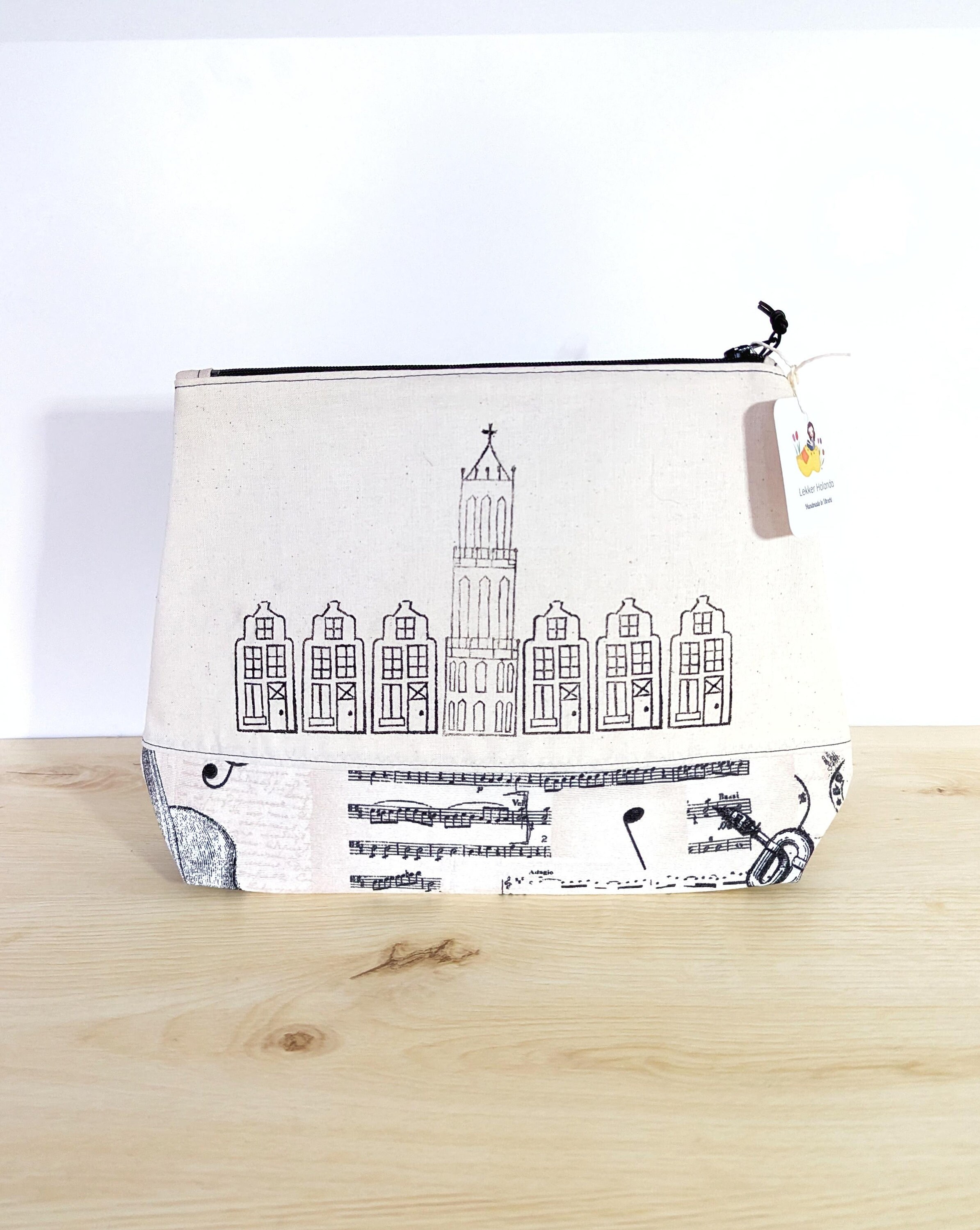 Zipper Pouch, Musical Notes Pattern, Handprint Pouch, Pouch DOM Utrecht ...
