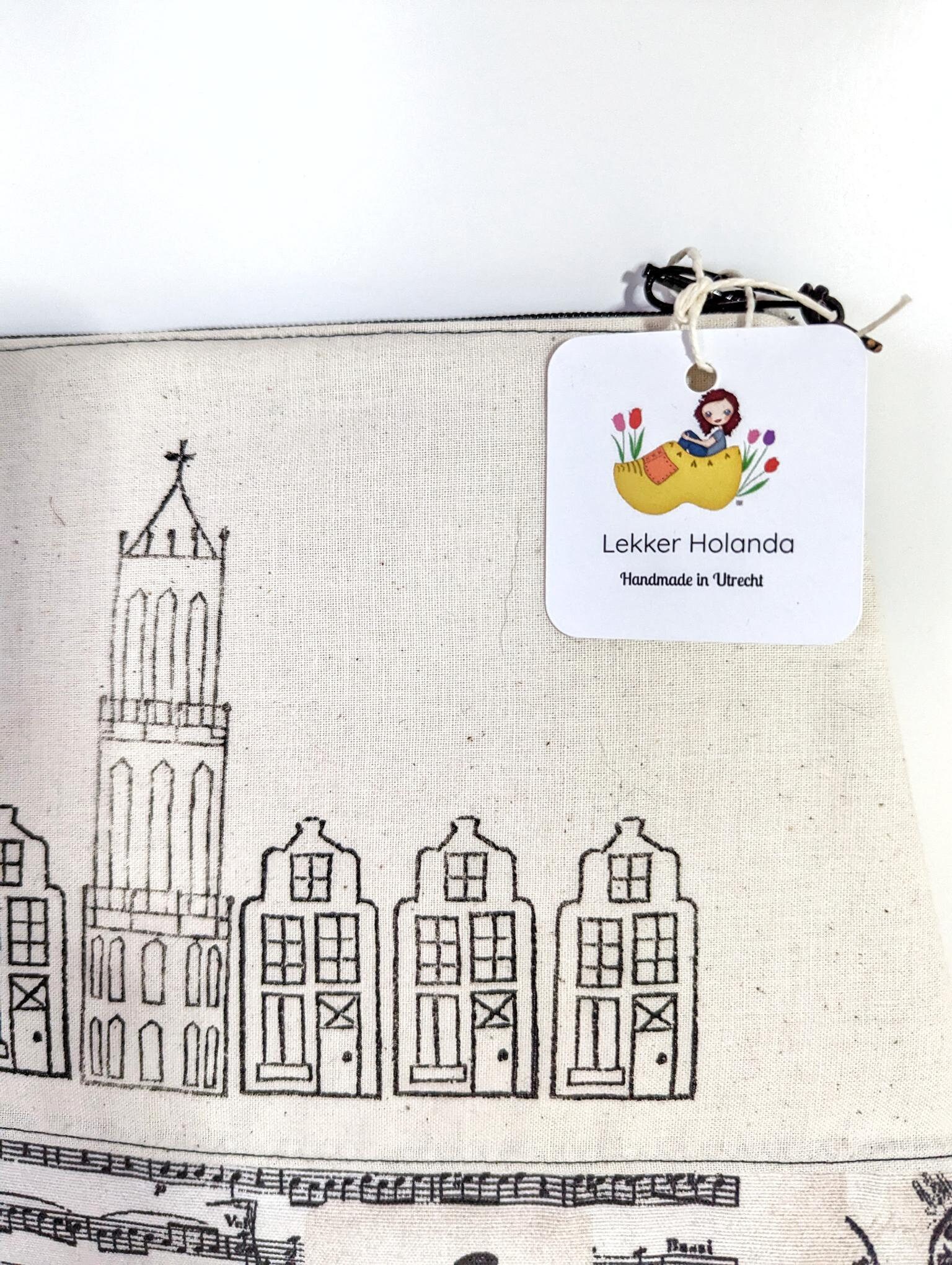 Zipper Pouch, Musical Notes Pattern, Handprint Pouch, Pouch DOM Utrecht ...