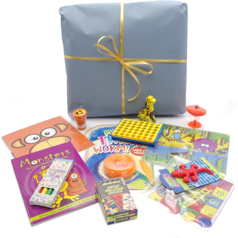 Pass the Parcel Gifts - 60+ Gift Ideas for 2026
