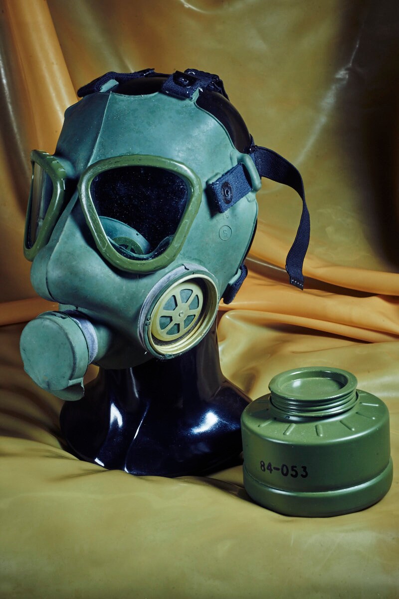 Vintage Yugoslavian / Serbian M59 Gas Mask Filter Included | Etsy