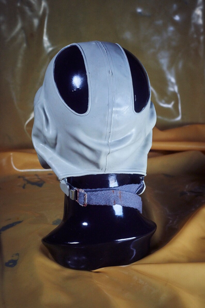 Vintage Hungarian M70 Gas Mask 40mm Filter Included. | Etsy