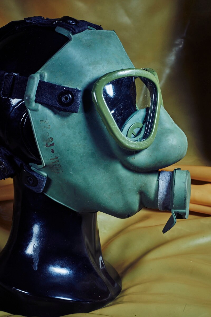 Vintage Yugoslavian / Serbian M59 Gas Mask Filter Included | Etsy