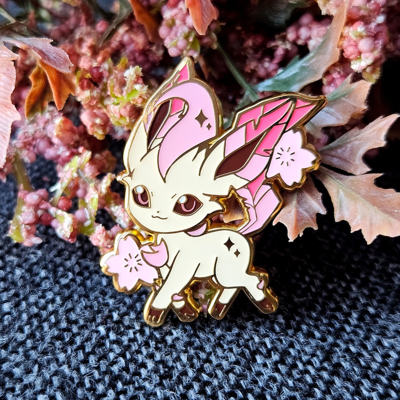 Sakura Pin - Etsy