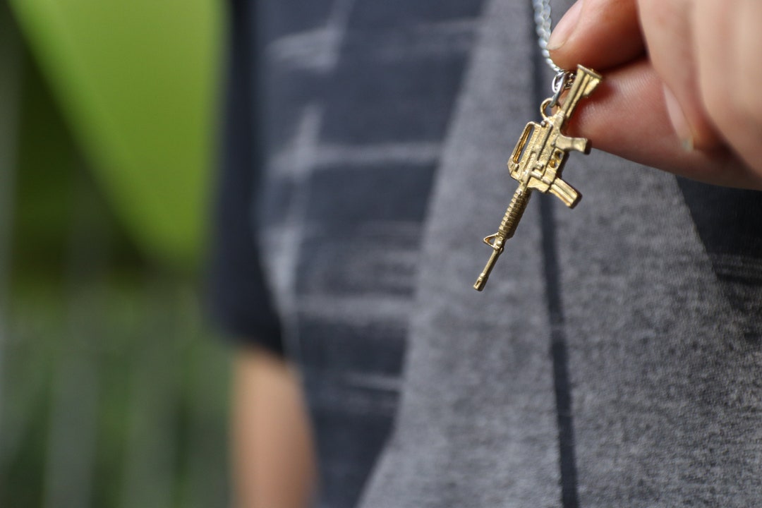 14K Gold M16 Gun Pendant, Gold Weapon Jewellry, Army Men Gift Style ...