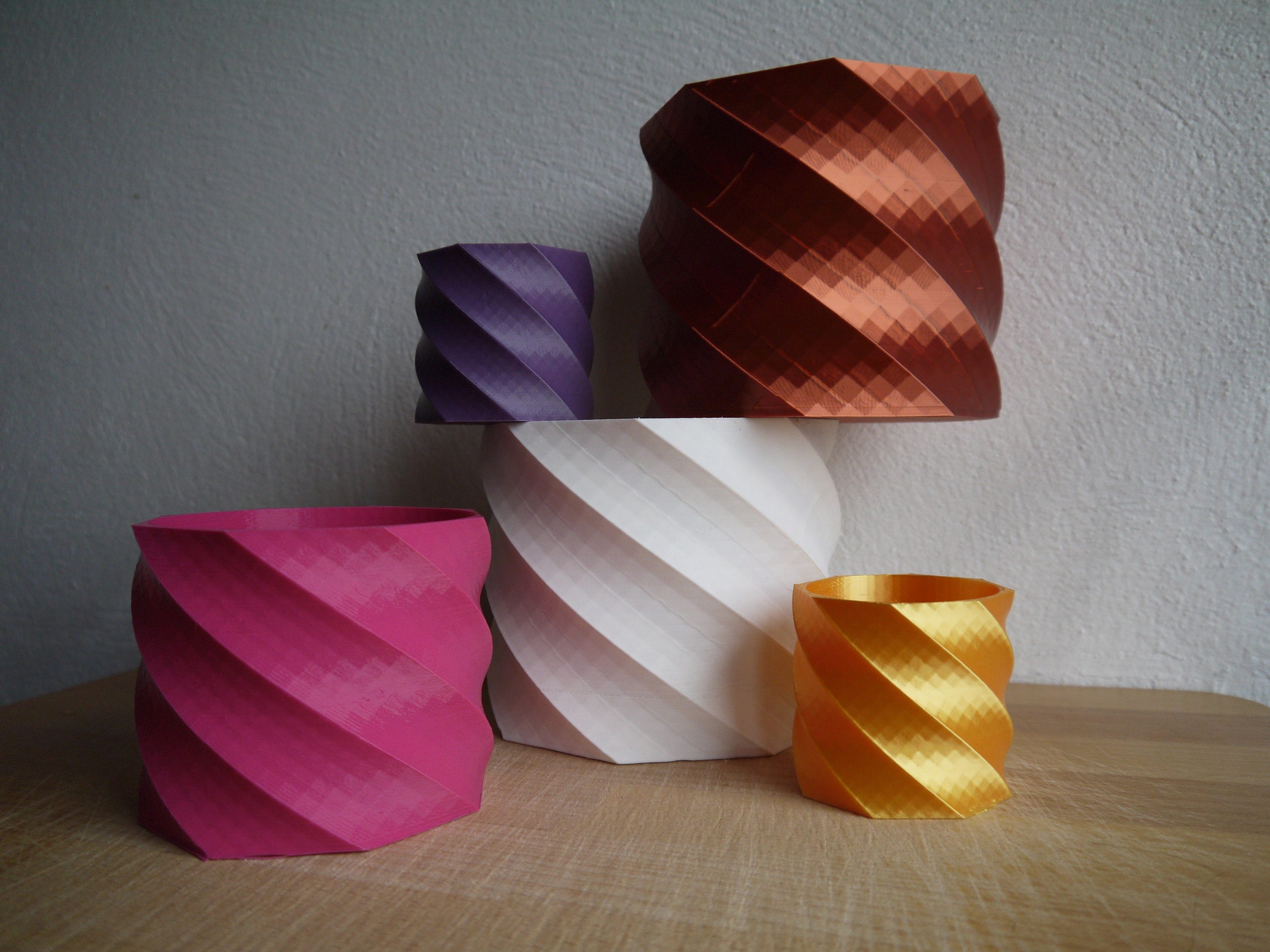 Geometric Twisted Plant Pot SEVERAL COLOURS Plant Based - Etsy UK