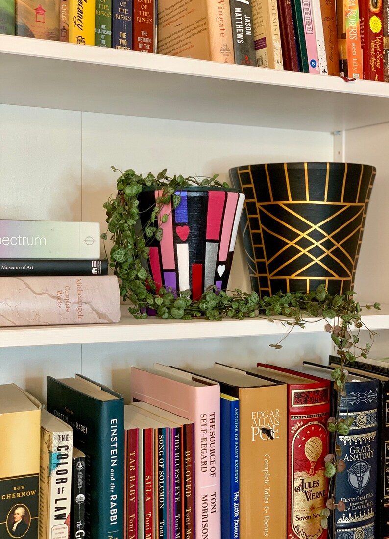 Cleopatra, Modern Terracotta Planter, Indoor Plant Pot Art, Geometric ...