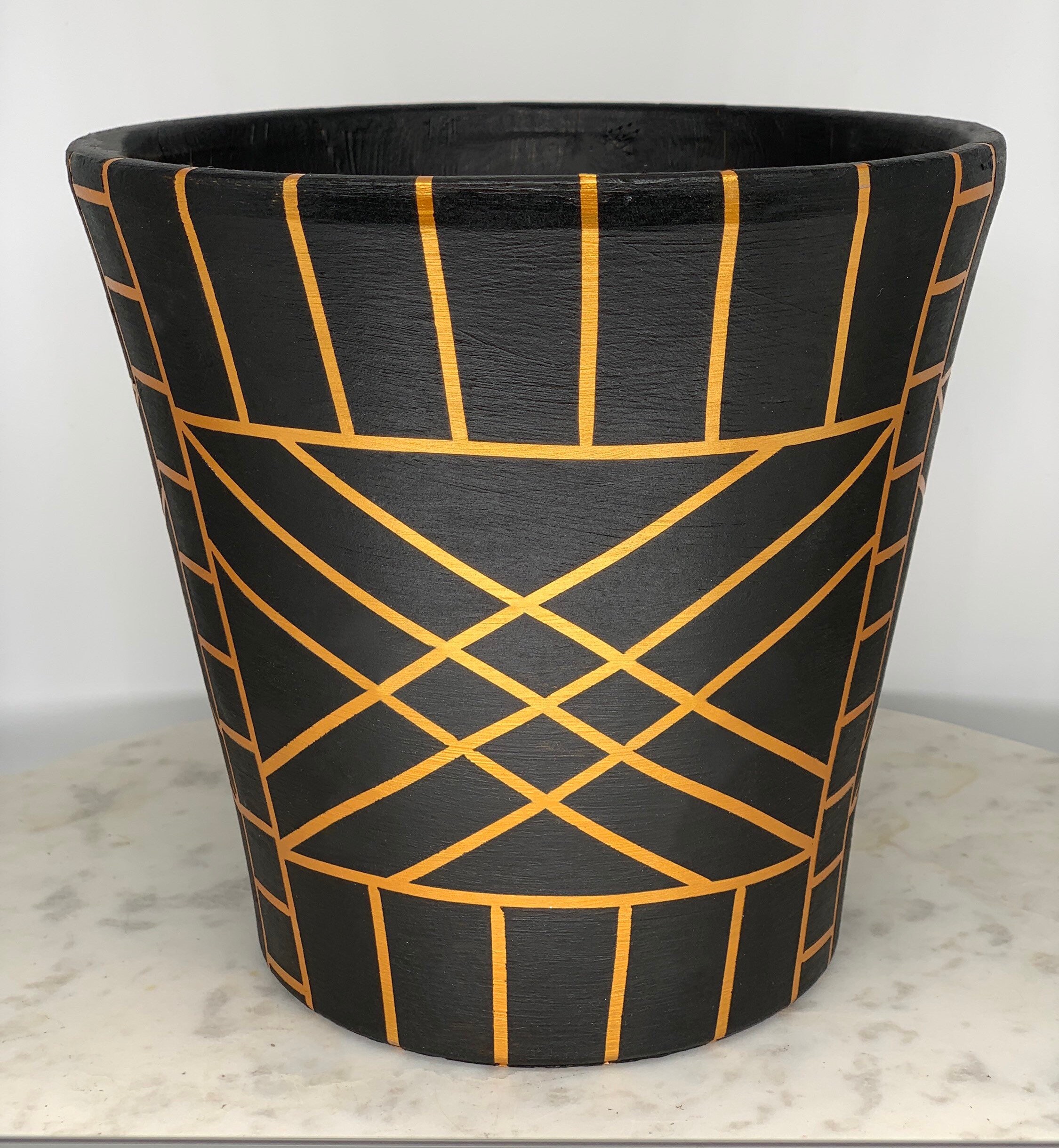 Cleopatra, Modern Terracotta Planter, Indoor Plant Pot Art, Geometric ...