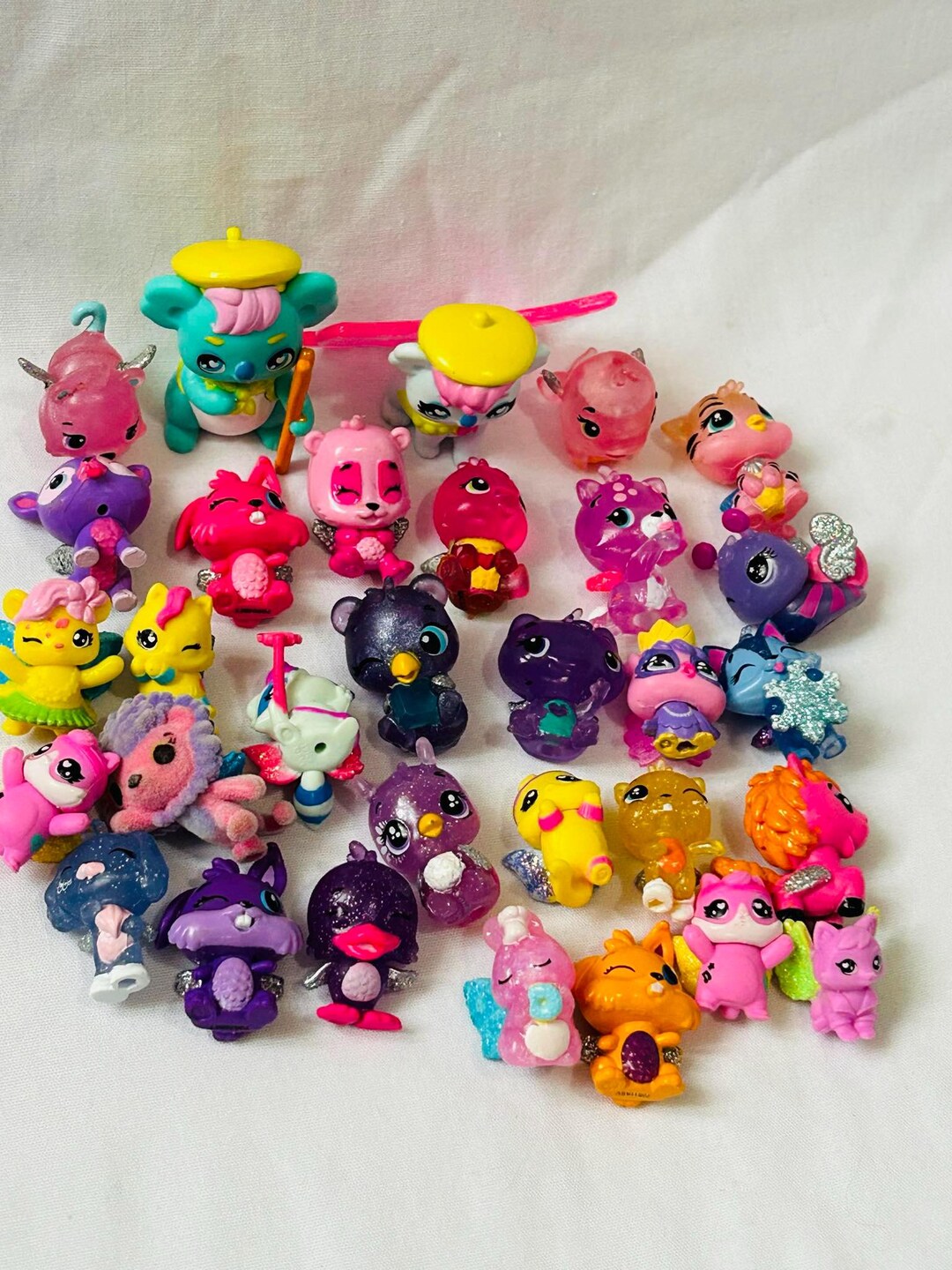Lot of 31 Mini Mixed Hatchimals - Etsy