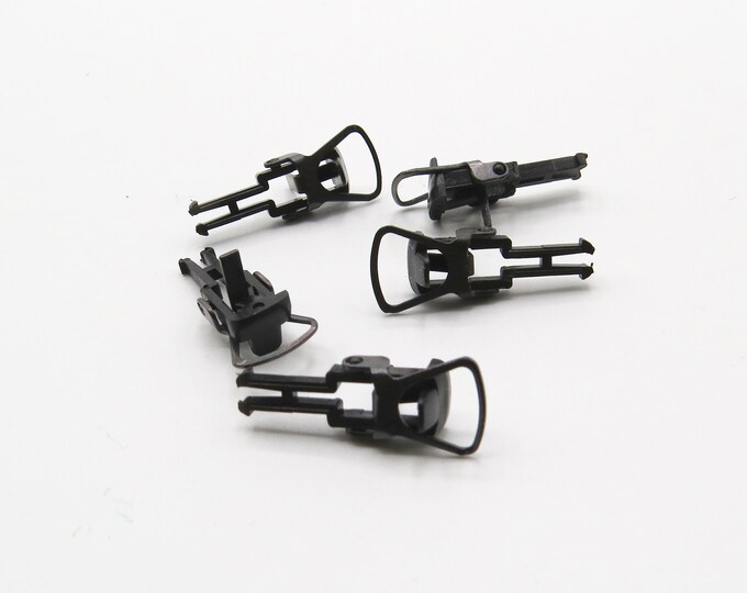 Five HO Scale NEM Closed Loop Coupling Marklin, Roco, Trix, Brawa Used ...