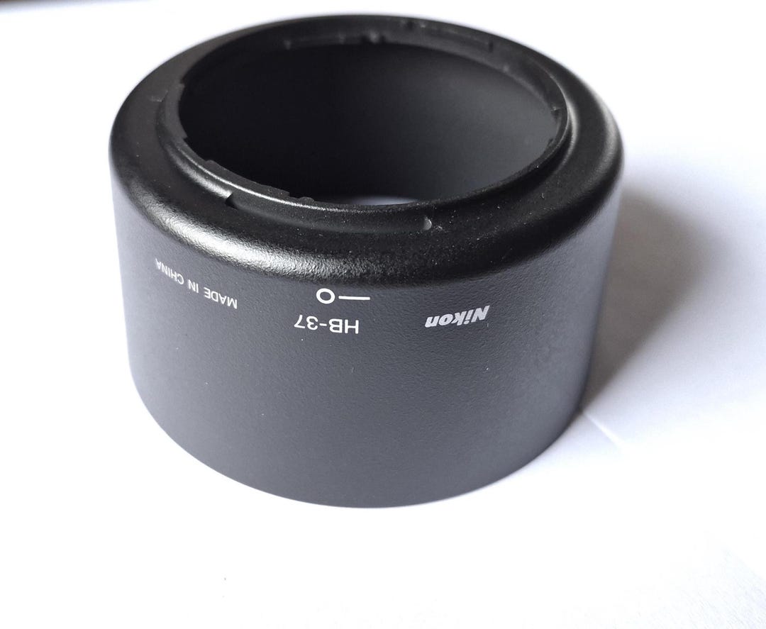 Vintage Nikon HB-37 - Lens Hood for AF-S VR Dx 55-200mm F/4-5.6 & 85mm ...