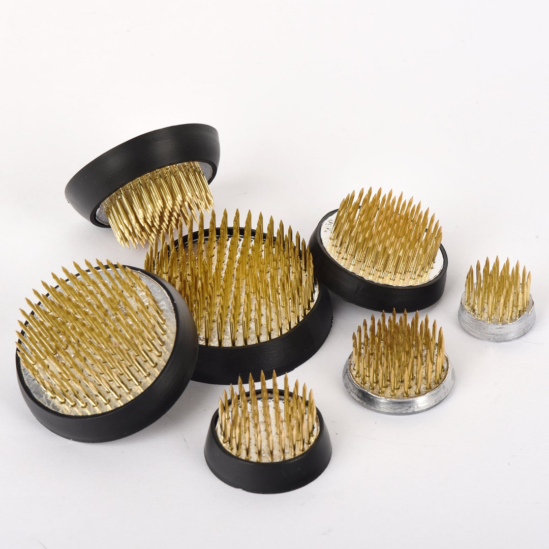 Metal Kenzan|japanese Ikebana|flower Frog|flower Arrangement|flower Pin ...