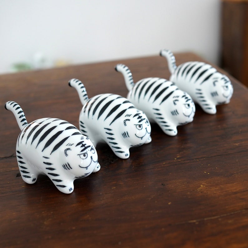 Blue and White Tiger Figurine, Ceramic Tiger, Christmas Gift, Ceramic ...