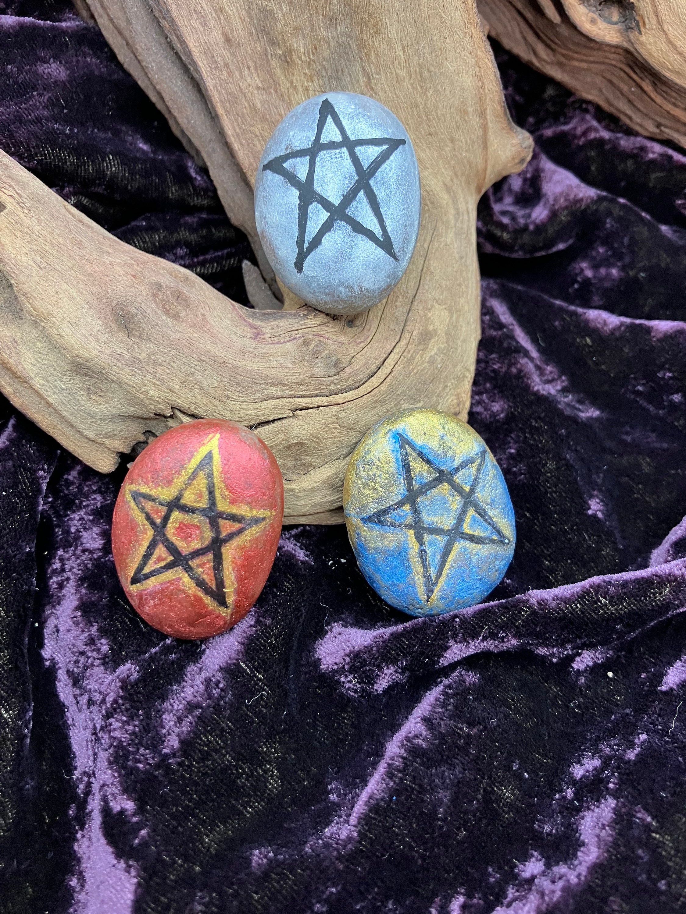 Hand Painted Pentacle Stones. Lovely Iridescent and Shiny Hand Painted ...