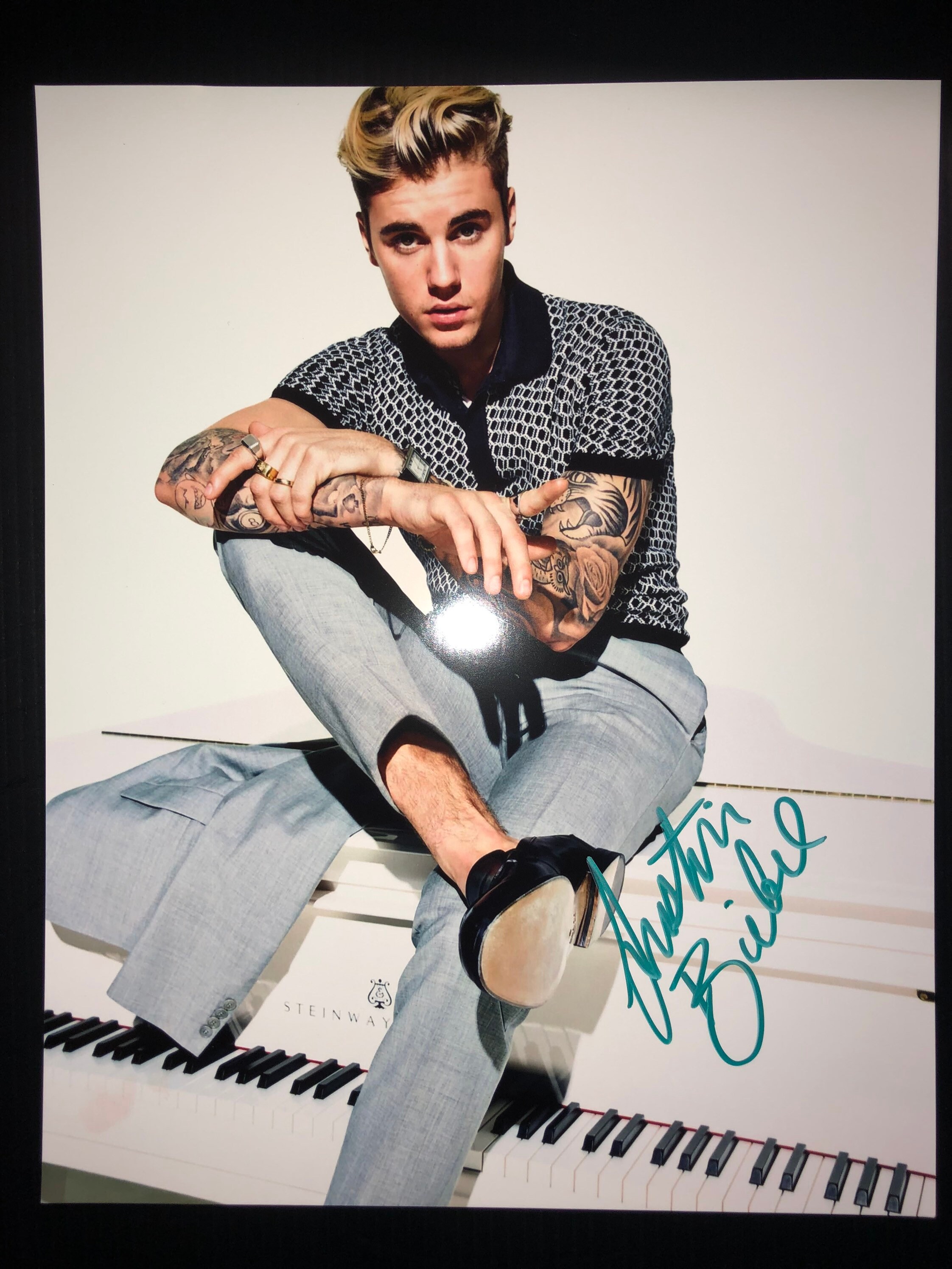 JUSTIN BIEBER Hand Signed Autograph 8x10 Photo With COA - Etsy