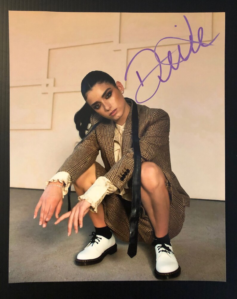 DIXIE DAMELIO Hand Signed Autograph 8x10 Photo With COA - Etsy
