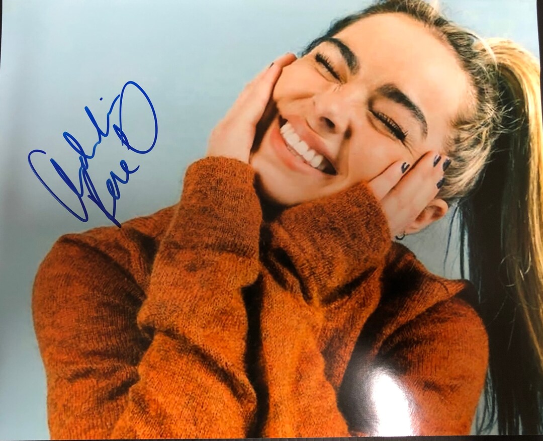 Addison Rae Signed 8x10 Photo - Etsy