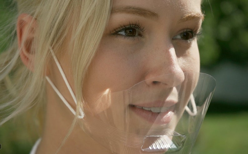 Your baggy mask isn't going to cut it against Omicron, epidemiologist ...